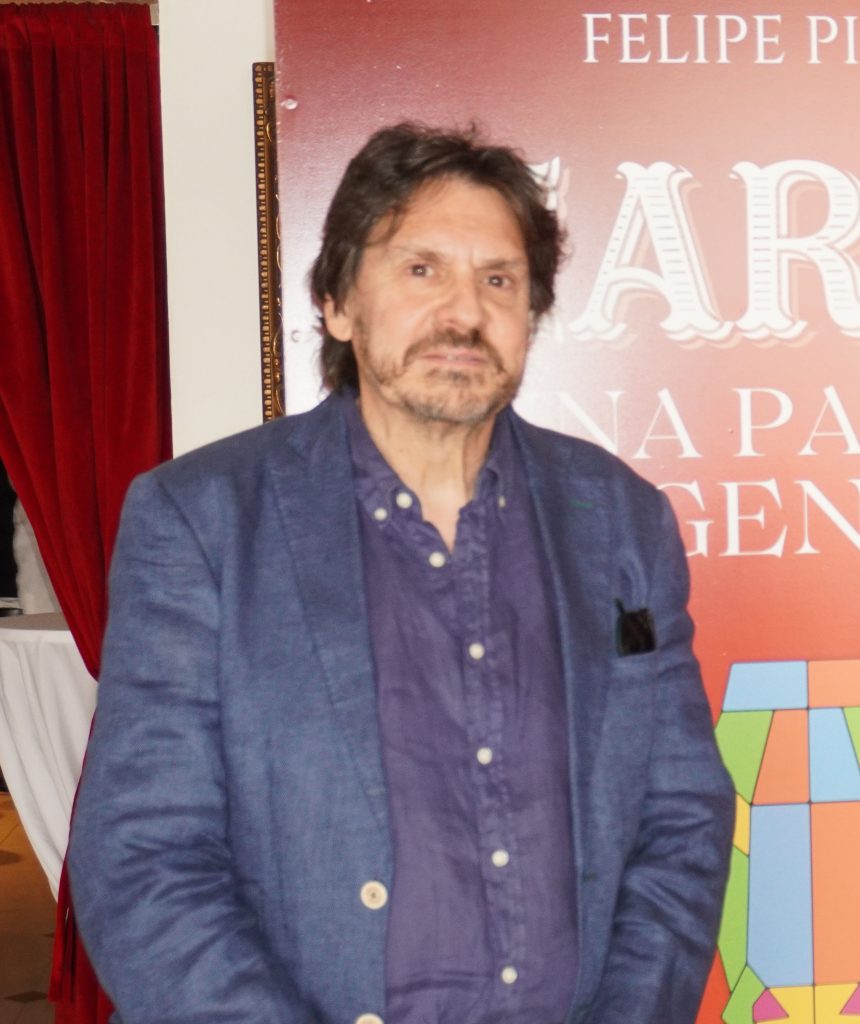 Presentaron el libro “Carne, una pasión argentina”, de Felipe Pigna ...