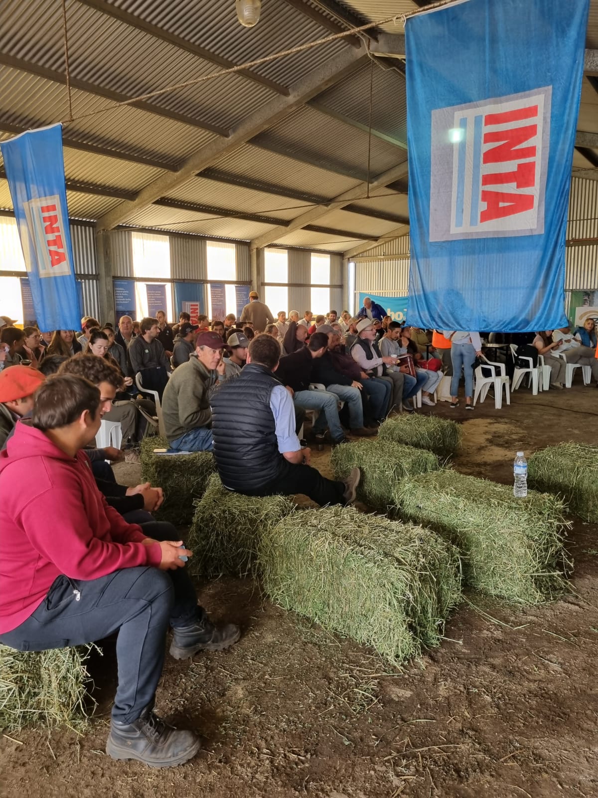 Más de un centenar de personas asistieron al Encuentro Lechero en Tambo ...