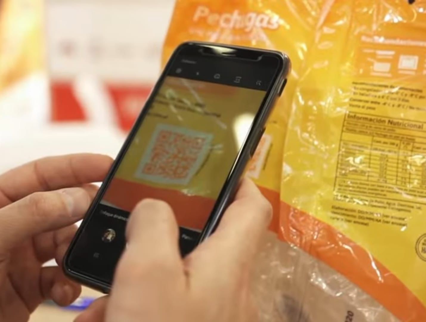 Códigos QR para conocer toda la historia del huevo al pollo - Expoagro ...